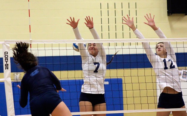 Beamer falls to division leading Mount Rainier | Federal Way Mirror