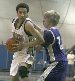 Boys basketball: Decatur Gators bite Vikings back, 69-64 | Federal Way ...