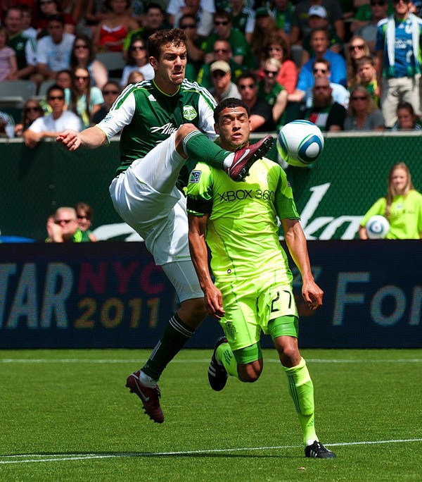 SOCCER: Lamar Neagle, Sounders FC hitting their strides | Federal Way ...