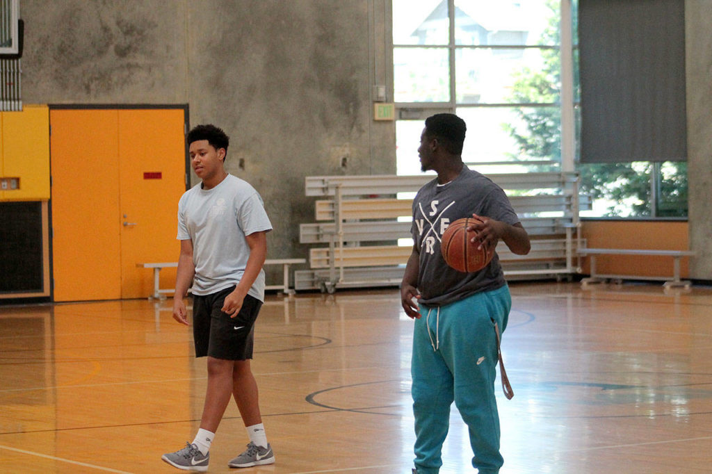 Perry springs to bright future after dark past | Federal Way Mirror