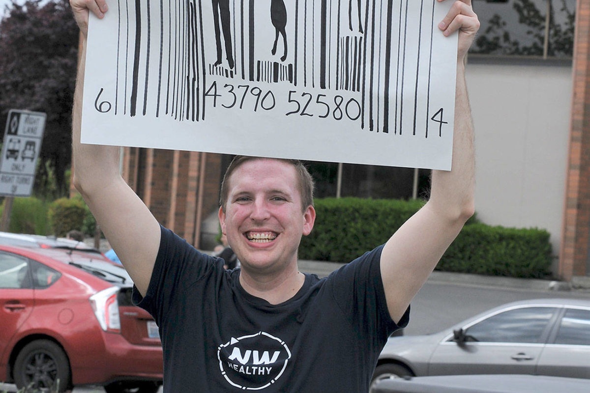 Doug Baxter works to support youth in the community | Federal Way Mirror