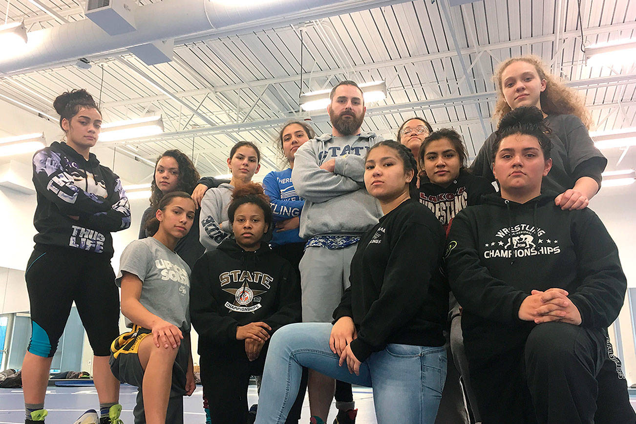 FWHS girls wrestling team proving to be postseason powerhouse | Federal ...