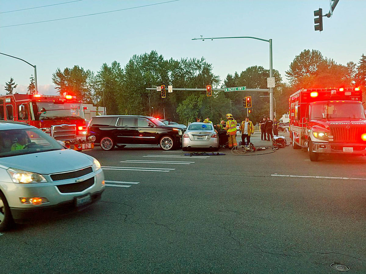 5 injured in collision | Federal Way Mirror