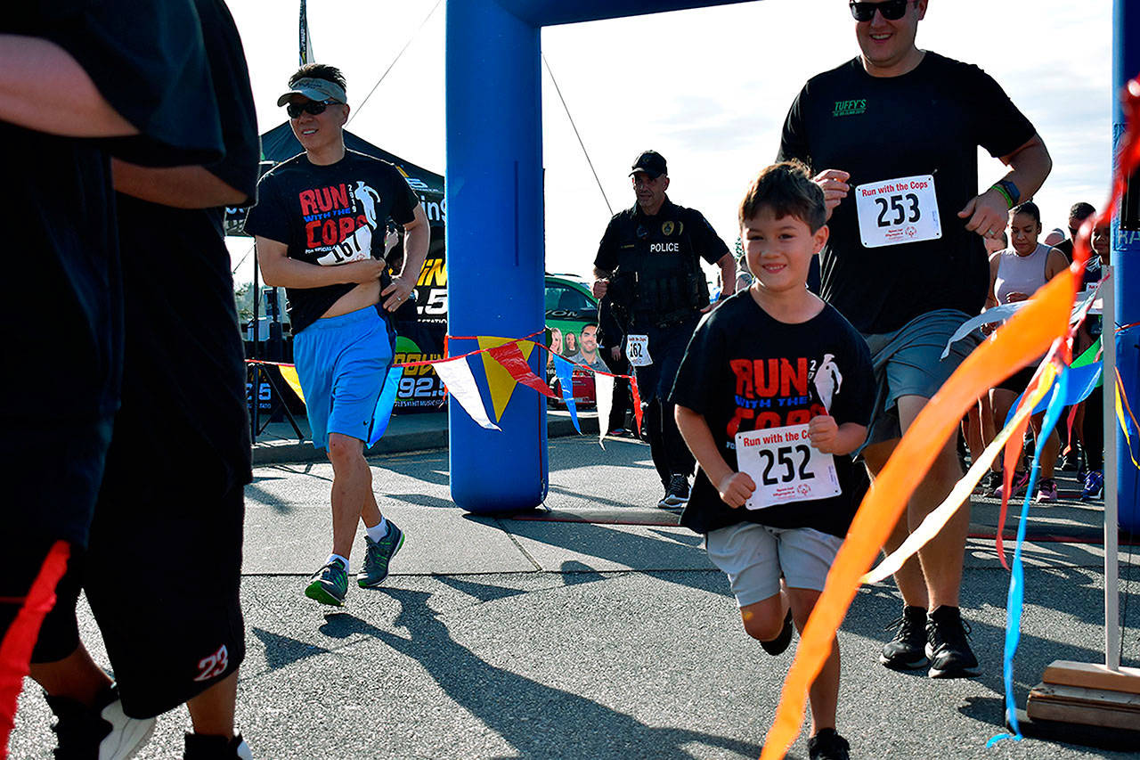 Run with a Cop benefits Special Olympics | Federal Way Mirror