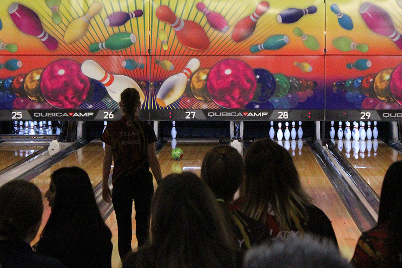 Rockin’ and rollin’: Decatur girls bowling team wins NPSL championship ...