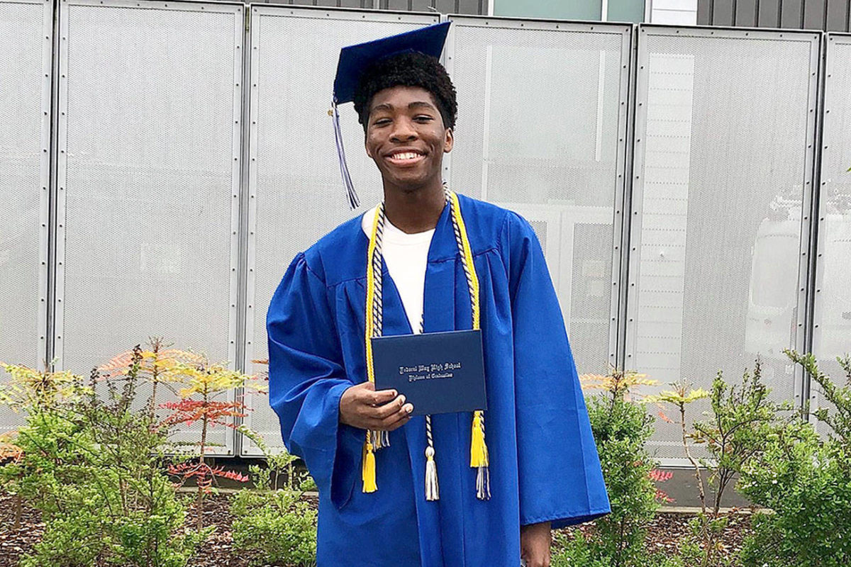 Federal Way High School honors 2020 graduates | Federal Way Mirror
