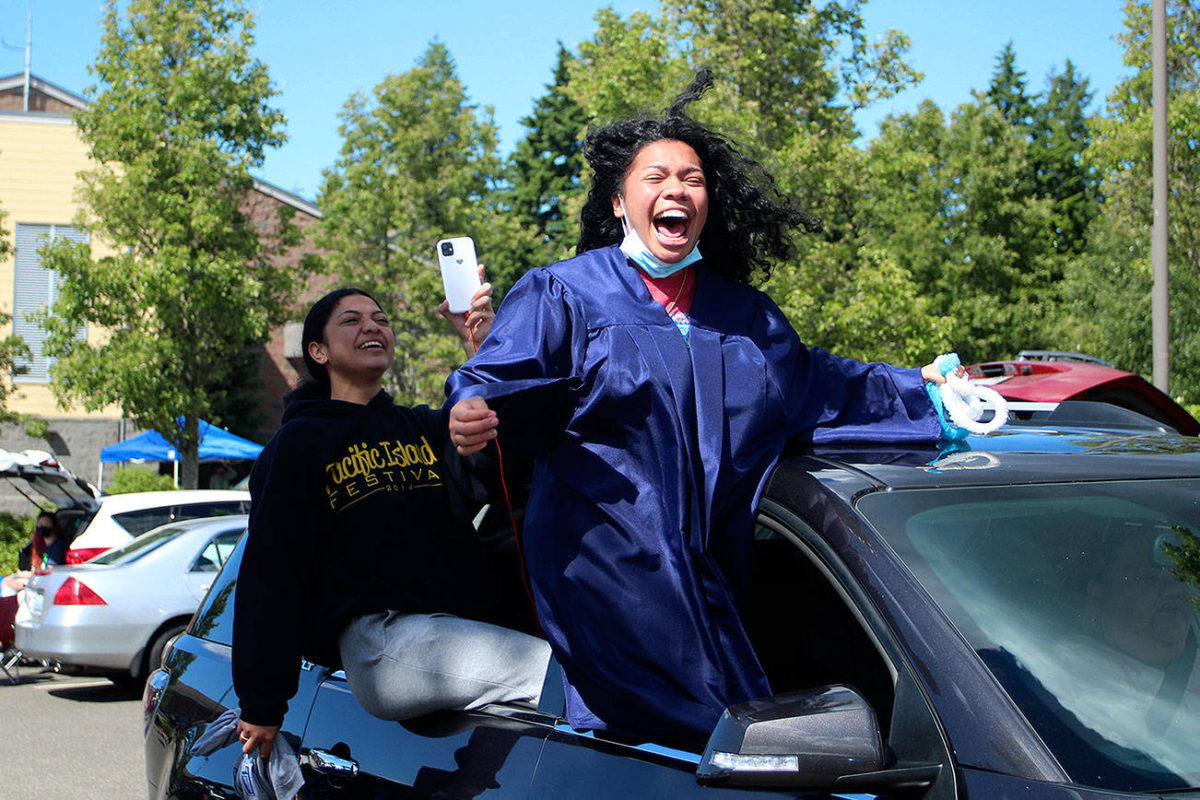 Seniors celebrate final week before graduation | Federal Way Mirror