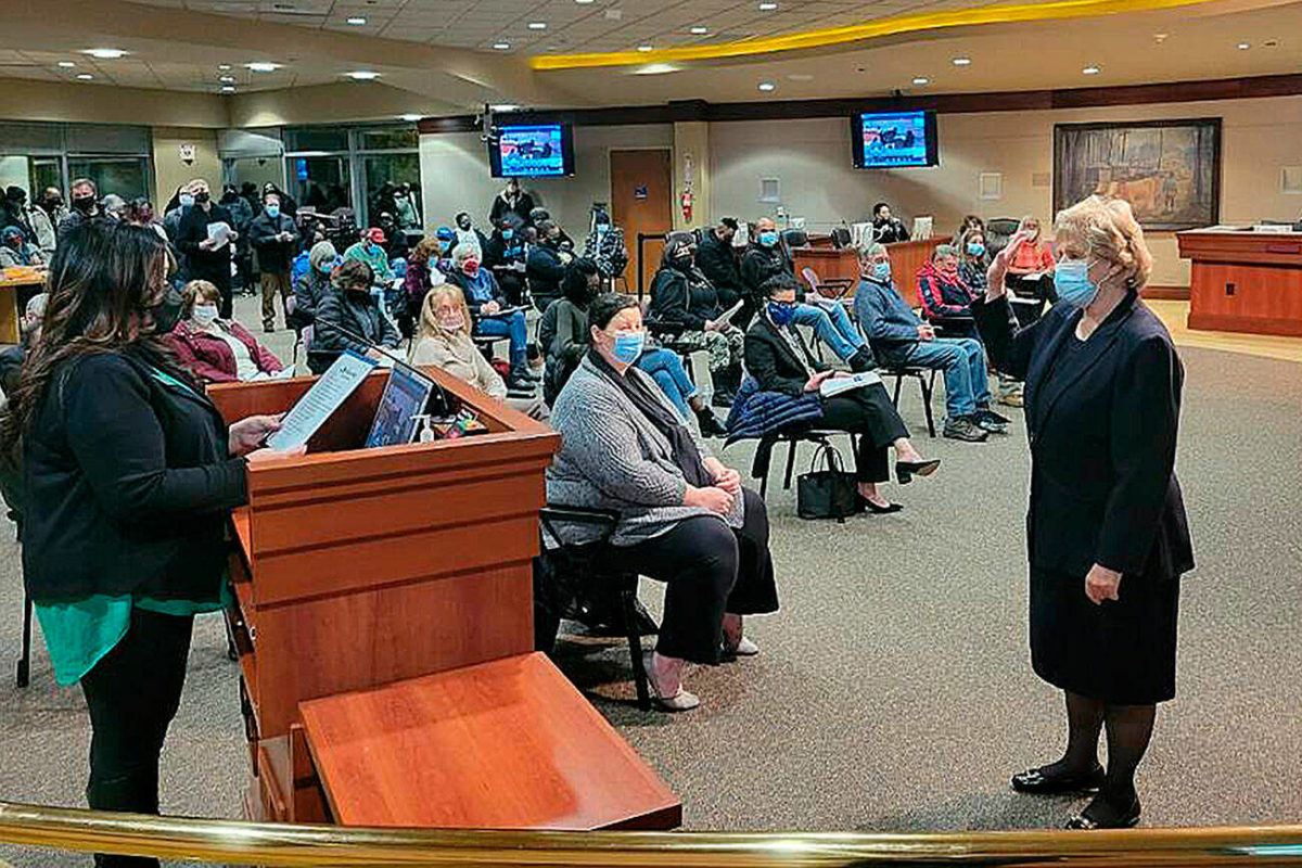 Federal Way City Council elects council president, deputy mayor ...