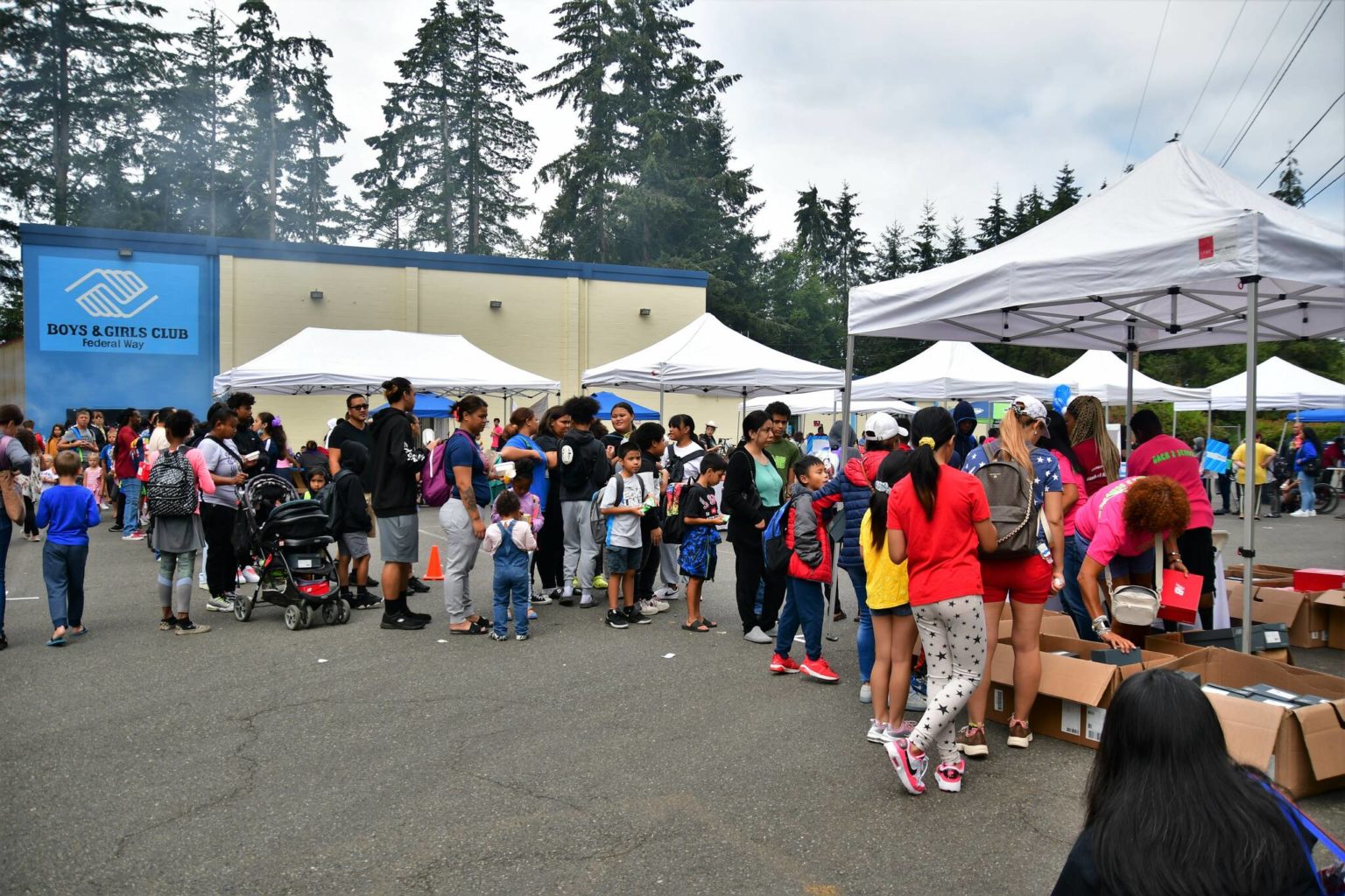 Federal Way Boys & Girls Clubs host Back to School event | Federal Way ...