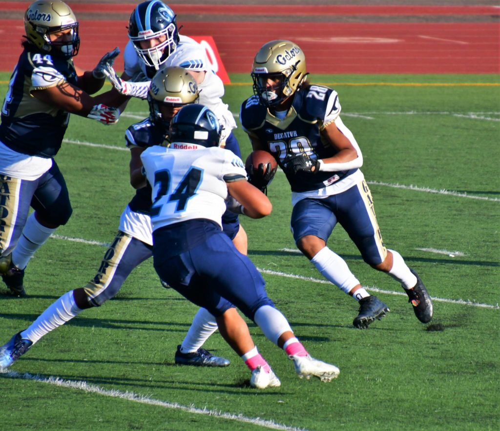 Mount Rainier Rams vs. Decatur Gators | Field Photos | Federal Way Mirror