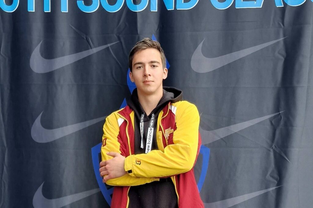 Federal Way Mirror Male Athlete of the Week for April 28: Artur ...