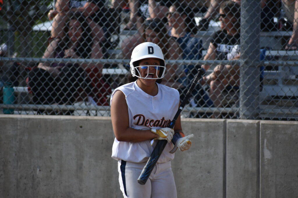 Decatur softball falls in district tournament | Federal Way Mirror