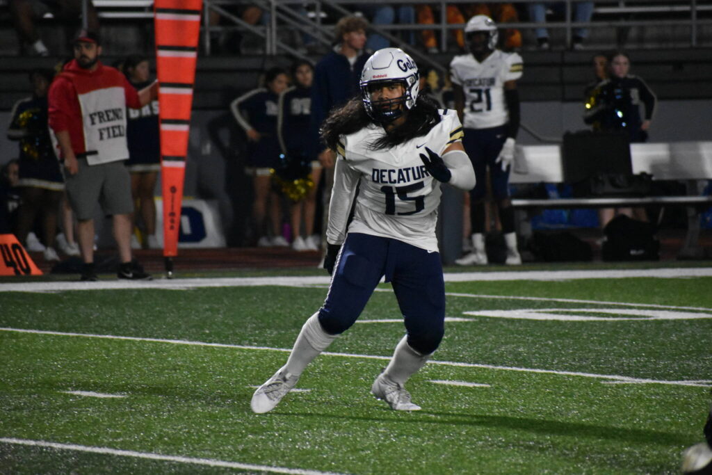 Decatur football wins big on the road, takes down Kentlake | Federal ...