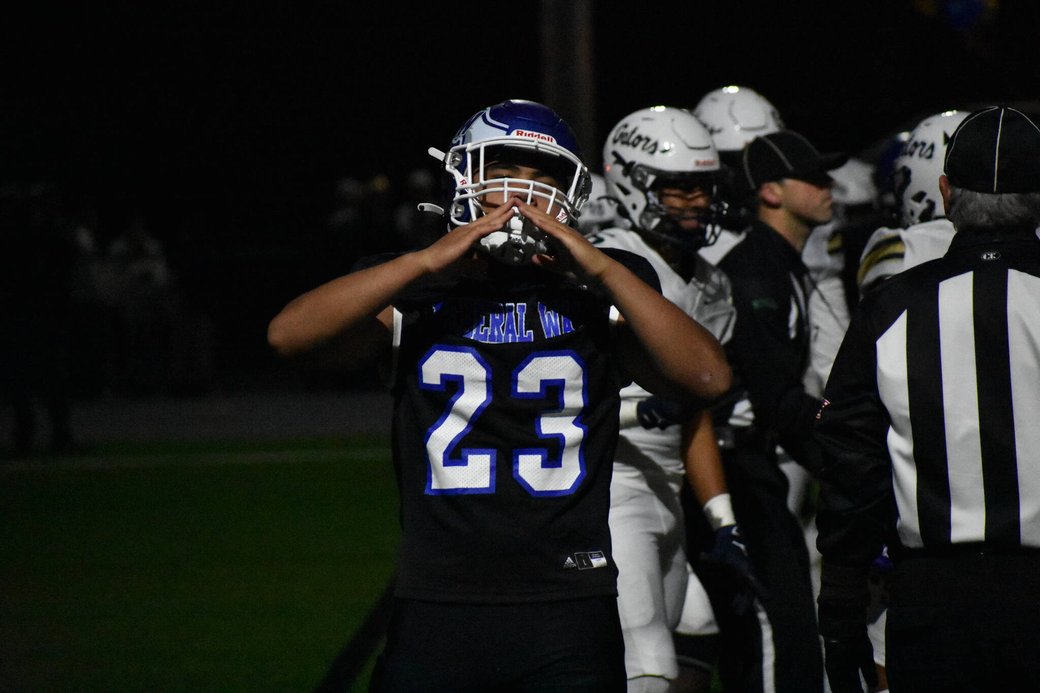 Football: Decatur beats FW Eagles in regular season finale | Federal ...