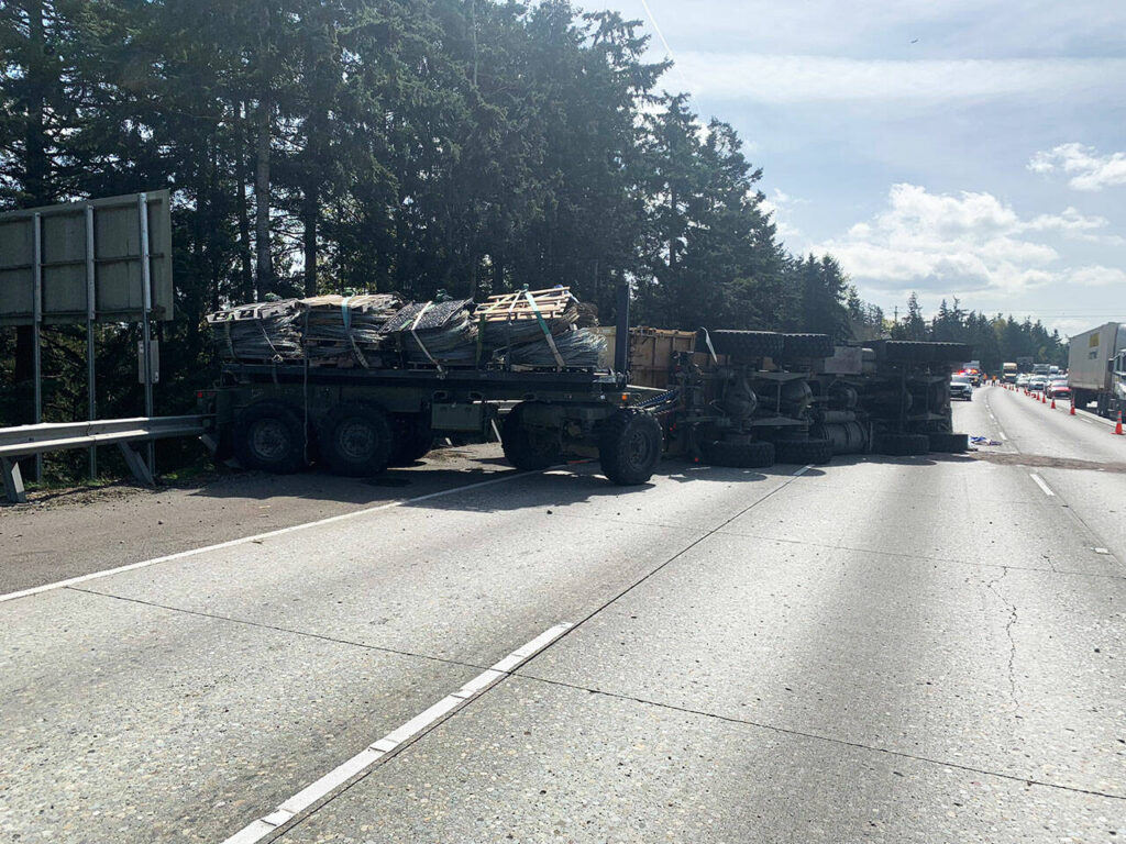 Overturned military vehicle causes I-5 backup near Kent, Federal Way ...