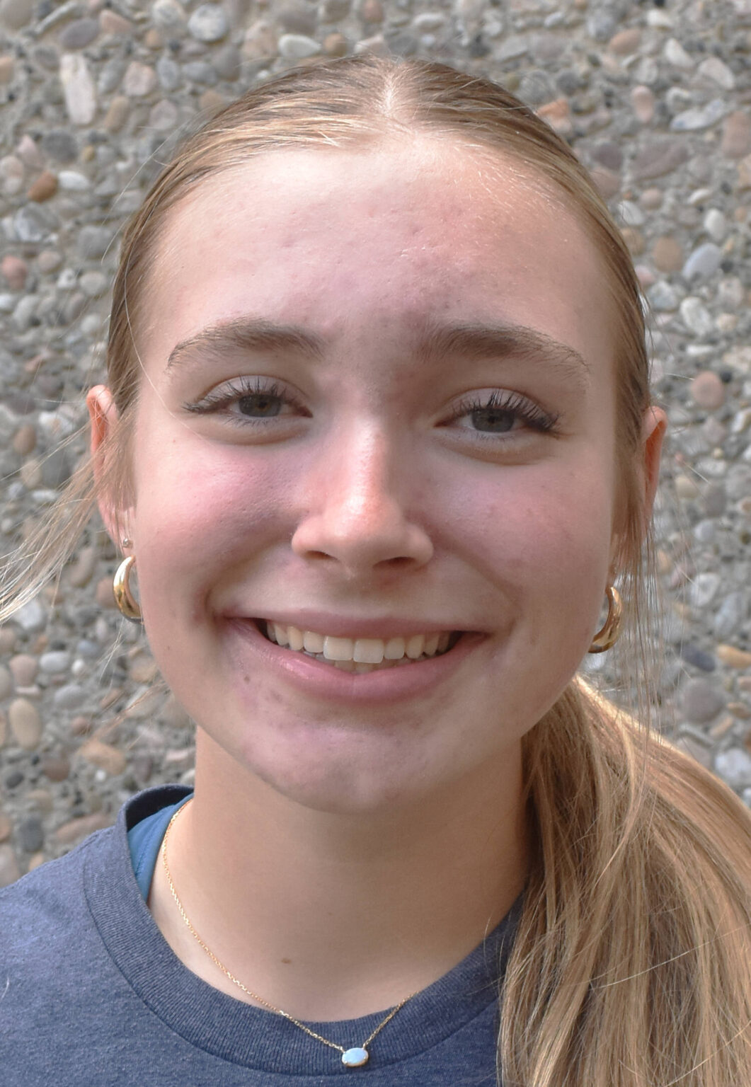 Federal Way Mirror Female Athlete of the Week: Audrey Deviney | Federal ...