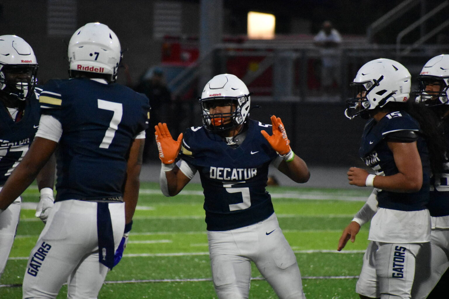 Football: Decatur Gators sting the Hornets in season opener | Federal ...