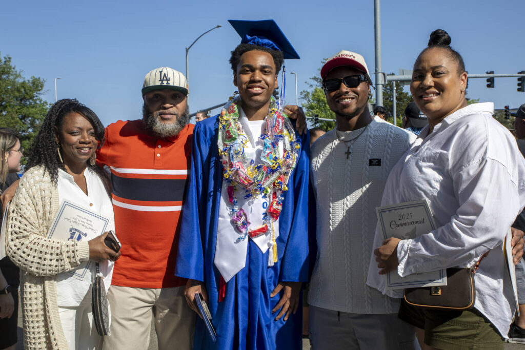 Class of 2025: Federal Way High School | Federal Way Mirror