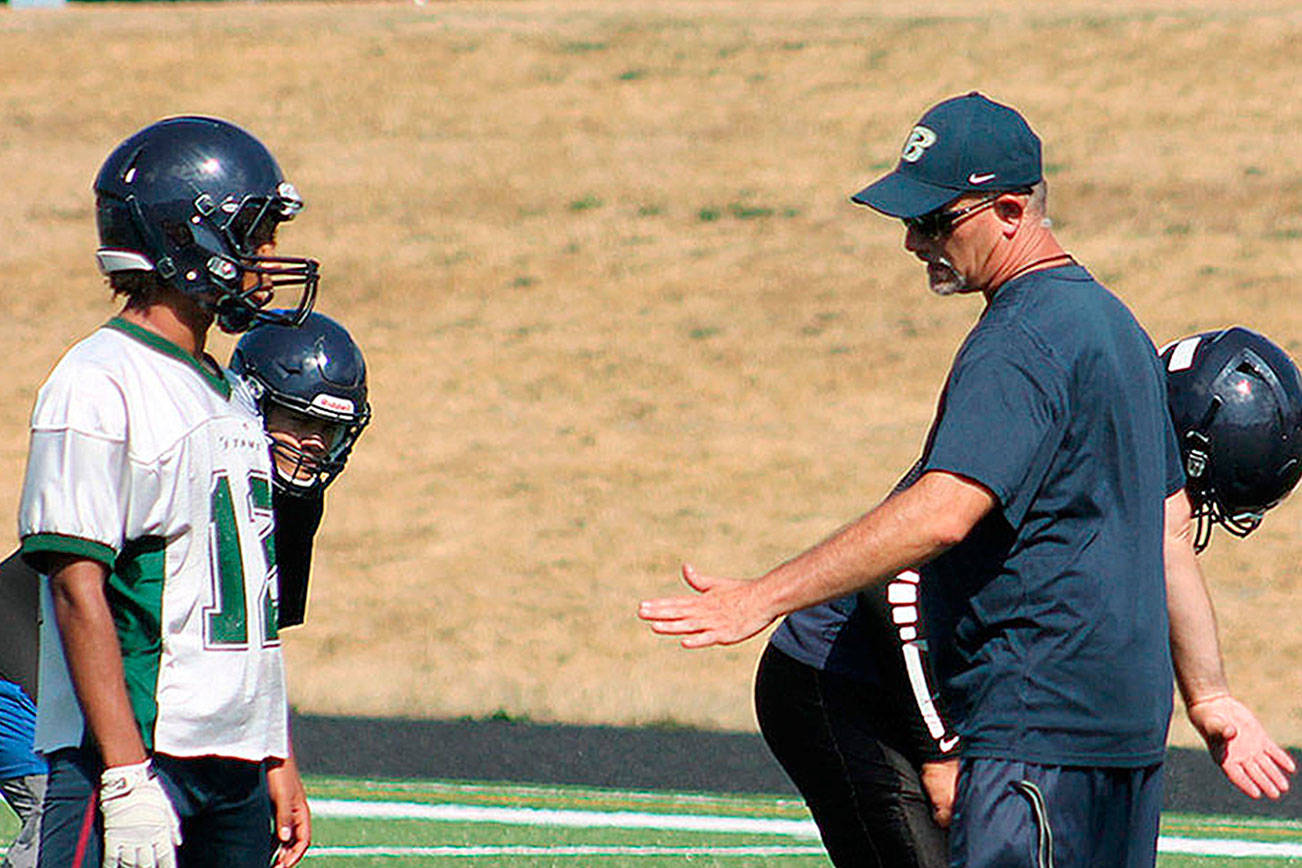 Darren McKay awarded high school Coach of the Week by Seattle Seahawks ...