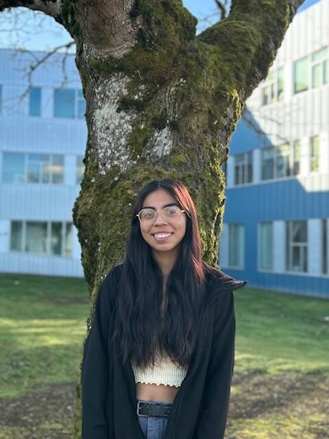 Federal Way Mirror Female Athlete of the Week for March 24: Jahayra ...