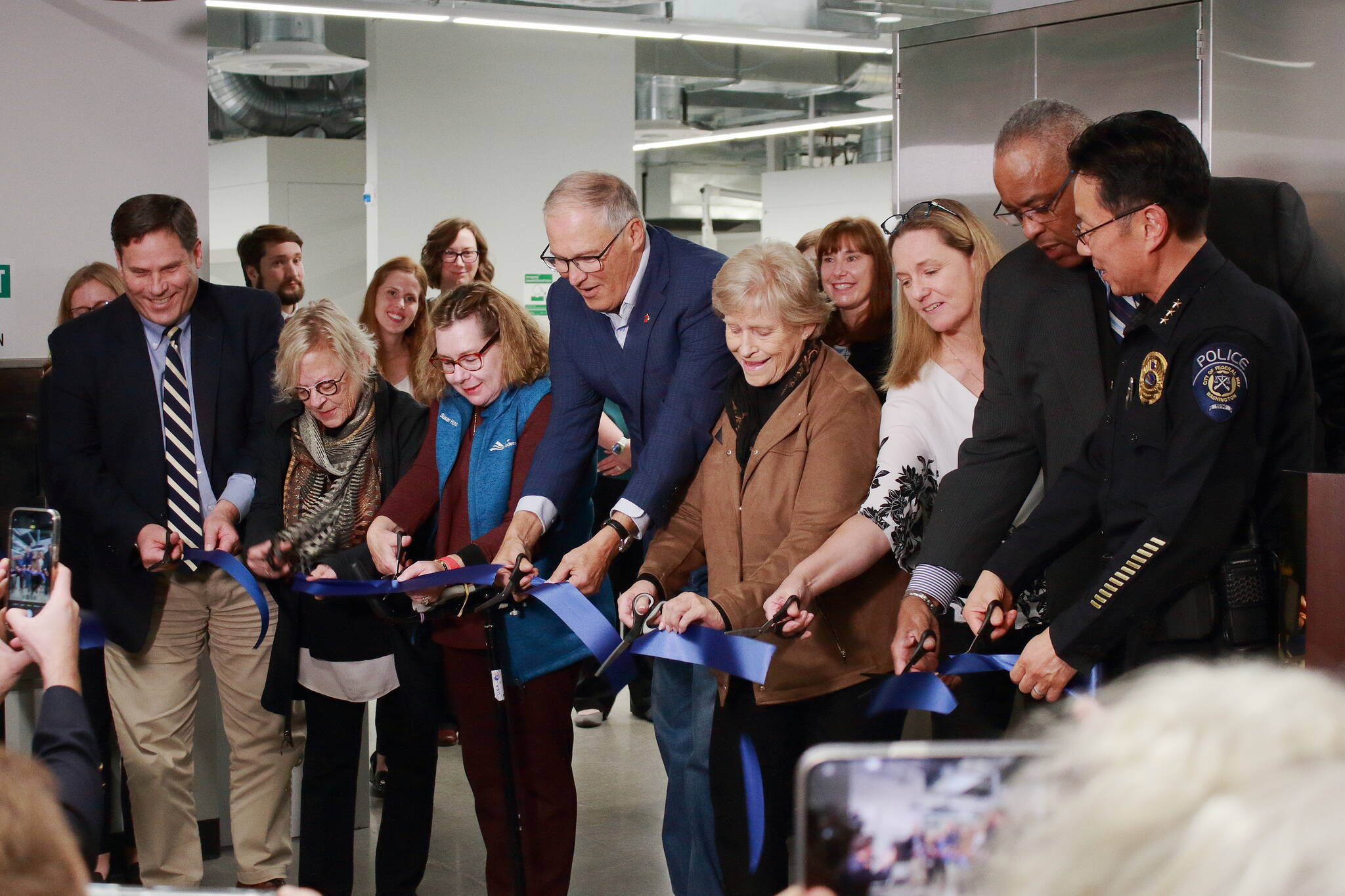 State patrol opens new toxicology lab in Federal Way | Federal Way Mirror
