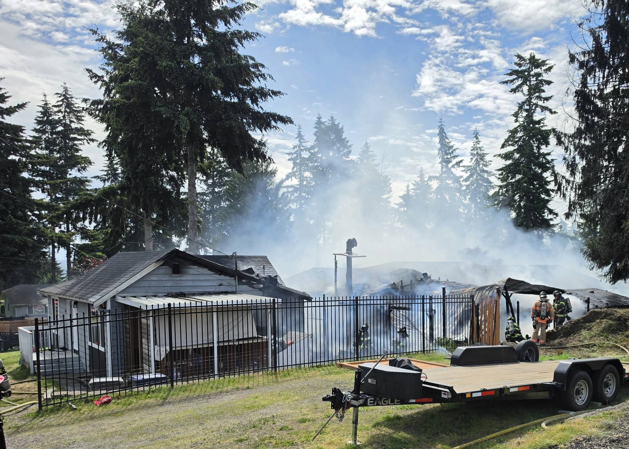 Two families displaced by residential fire | Federal Way Mirror